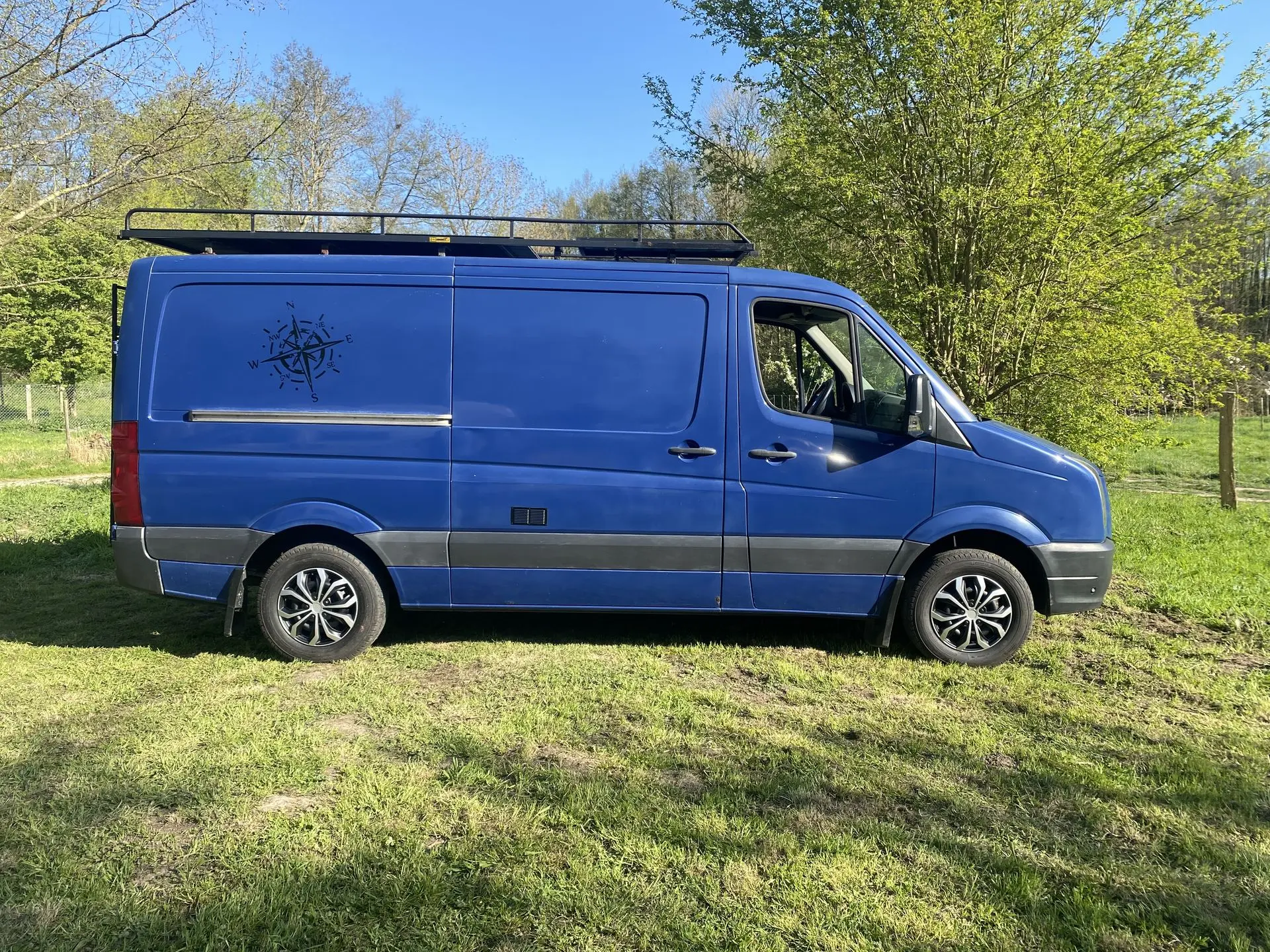 Volkswagen Crafter aménagé et prêt à vous donner de la hauteur | Miss ...